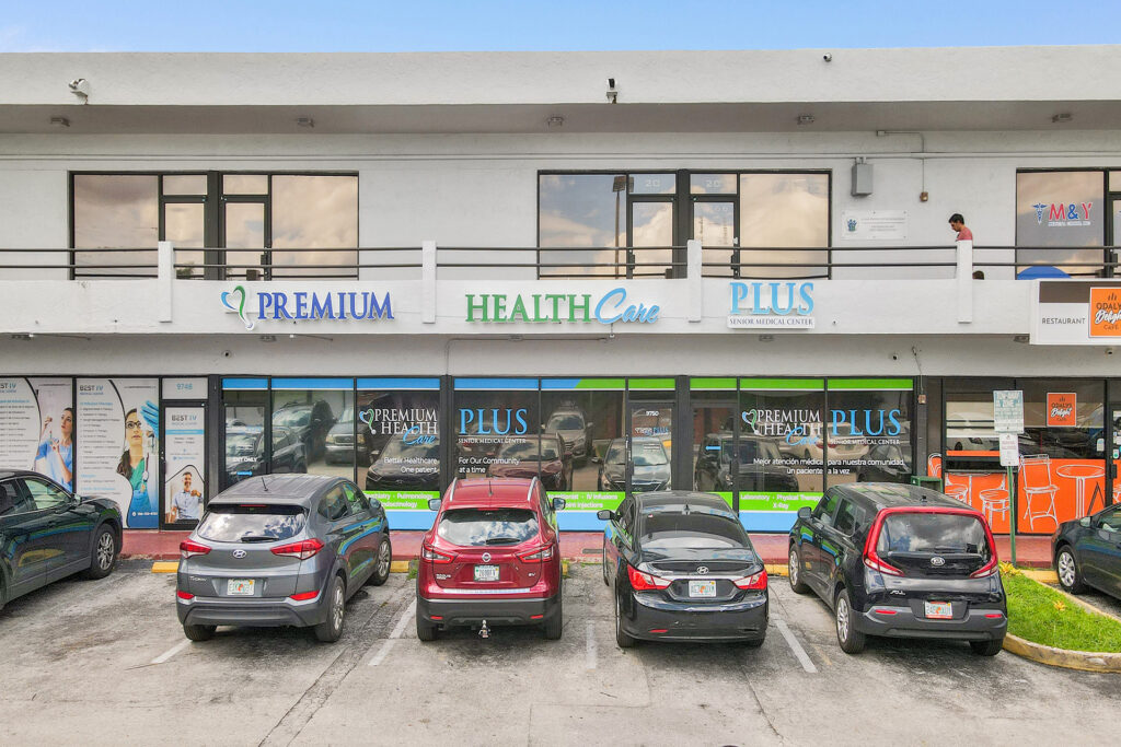 Senior Medical Center Miami | Premium Healthcare